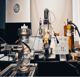 Bruker 80v FTIR Spectrometer | Welcom to CAS-IOP-SC3